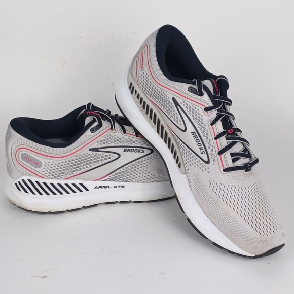 Brooks | Shoes | Brooks Ariel Gts 23 Cushion Support Running Shoes ...
